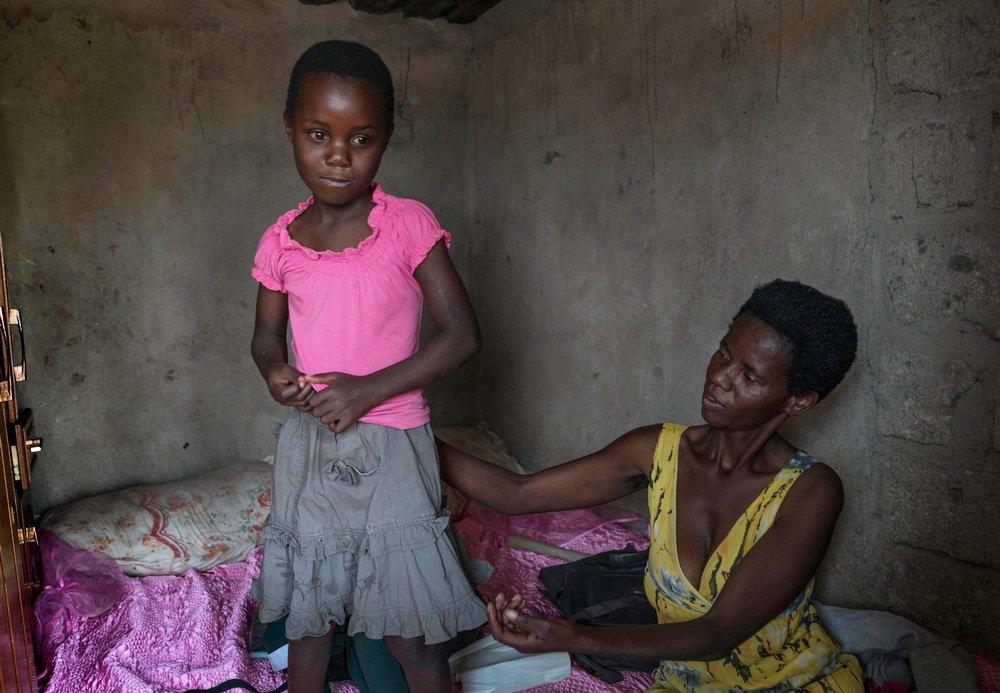 Zimbabwe: Prisca and Shamiso's Story | MSF